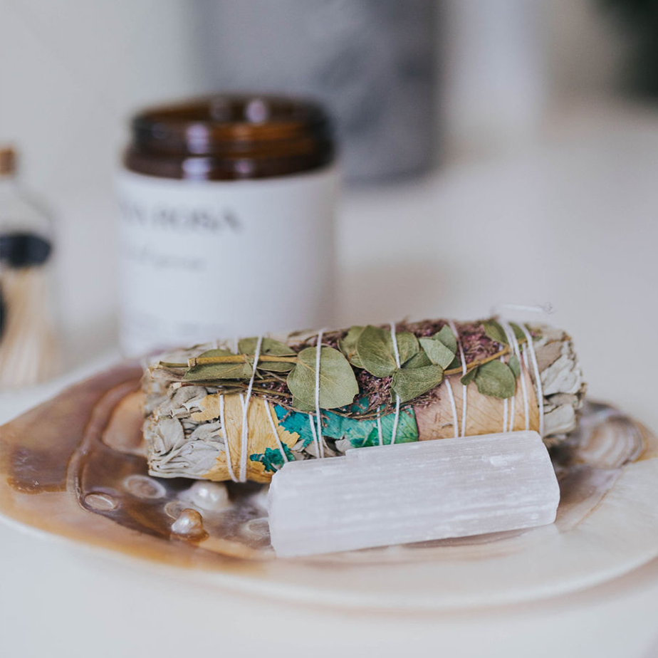 Holistic & Ritual – stpaul.thenestcafeboutique